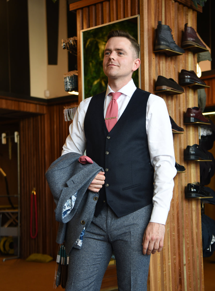 Doyle: Blue & Navy Tweed 3-Pc Suit – Suit Republic