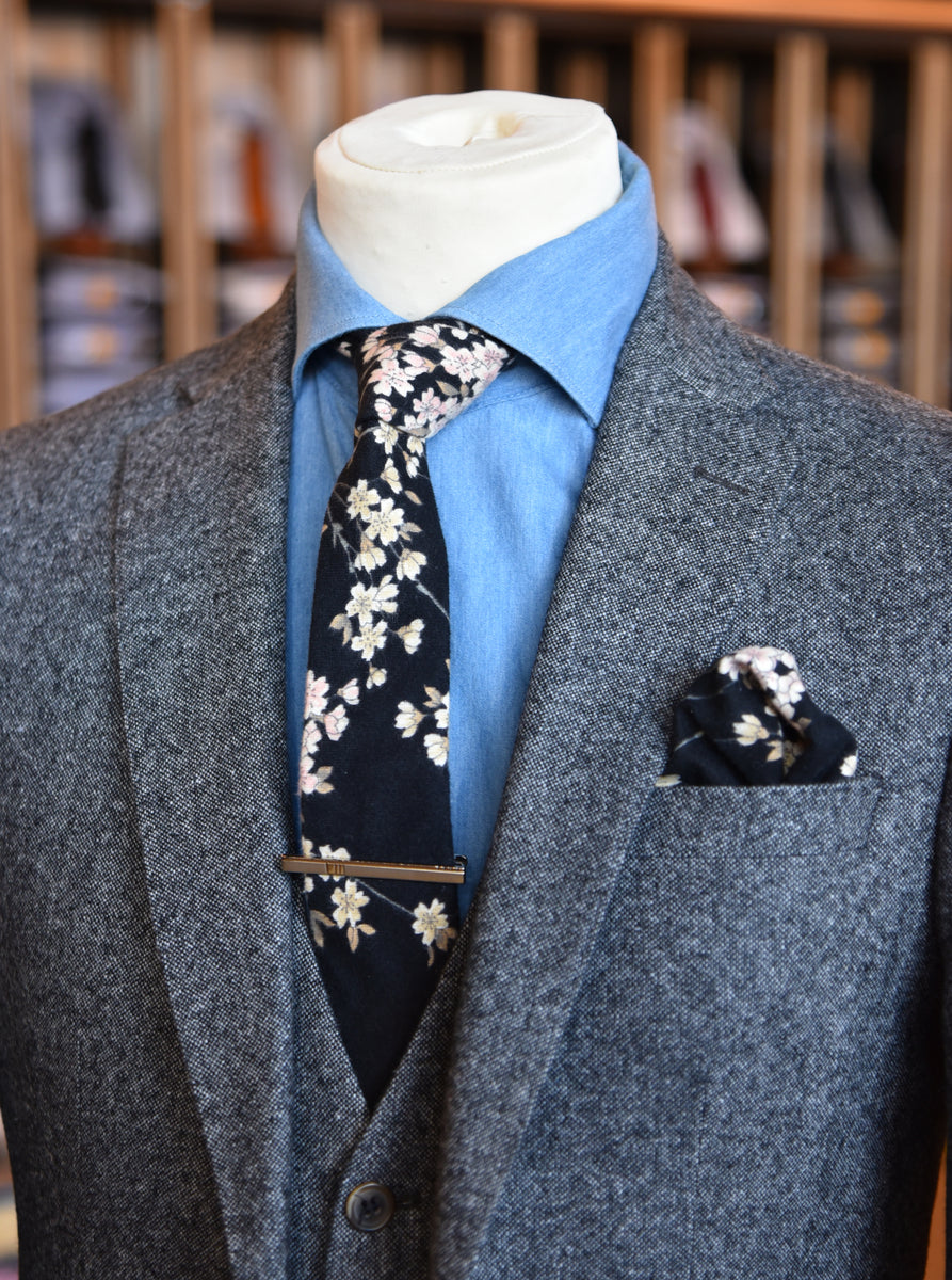 Black Floral Tie & Pocket Square Set – Suit Republic